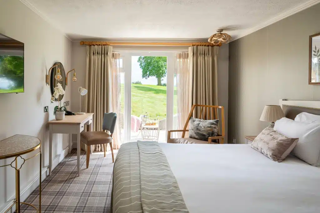 About Us - Tewkesbury Park